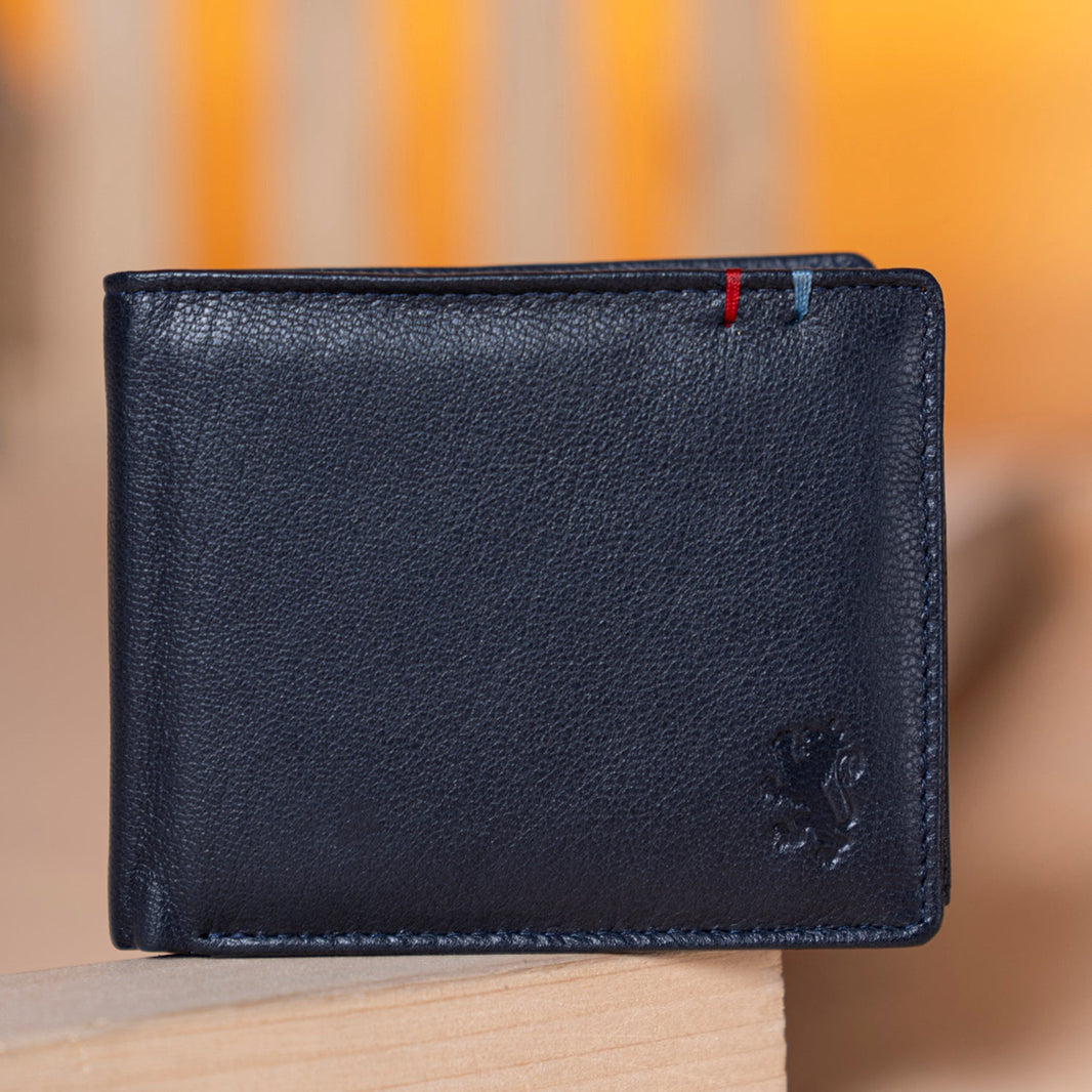 Wallet | Redtape